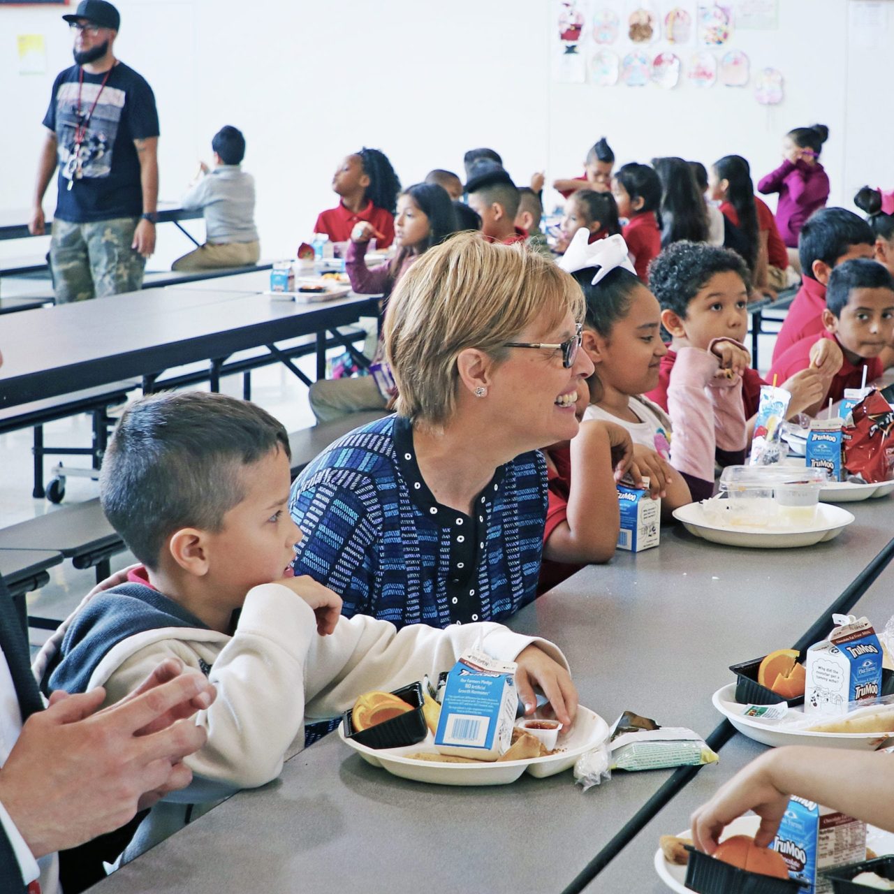 Providing Students Fresh & Healthy Meals | Urban School Food Alliance